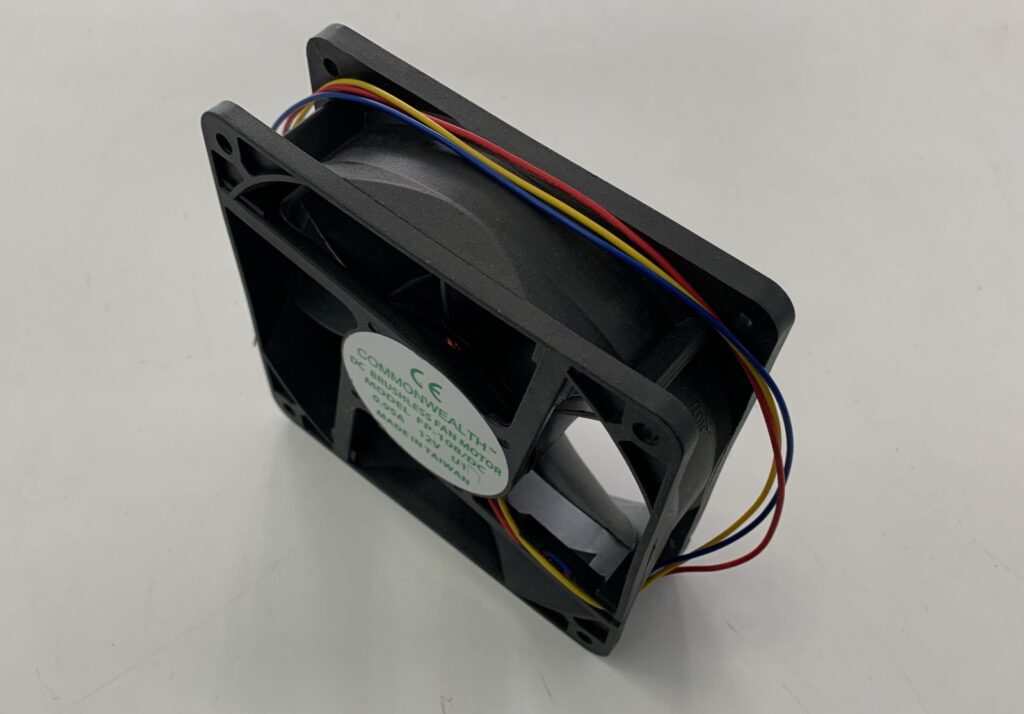 FP-108-12V S1U 3W – 12V Fan 12x12x3.8cm 3 Wires – 120x120x38mm – Ultra Fast – C.B.Electronics
