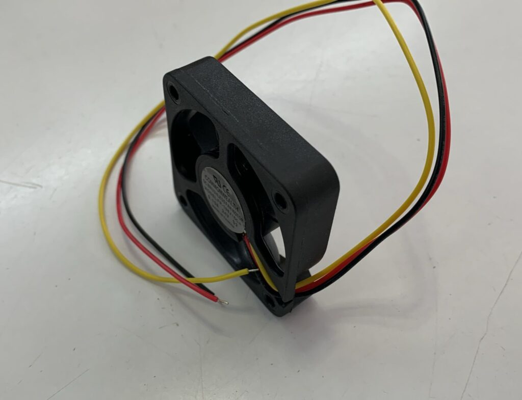 FP-108J 24V-A-S2- – 24V Fan 5x5x1cm – 50x50x10mm – C.B.Electronics