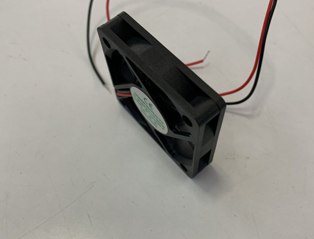 FP-108J DC-A 5V – 5V Fan 5x5x1cm – 50x50x10mm – C.B.Electronics