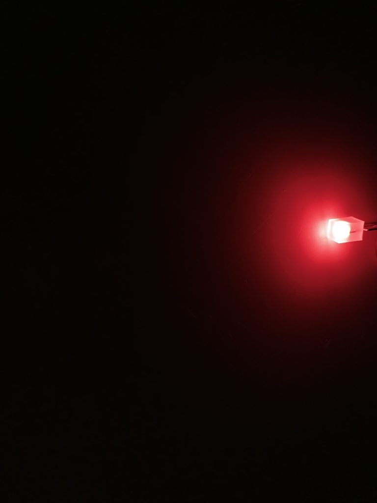 FLAT SHAPE LED 5x5x7MM WATER CLEAR Two Color: Red and Green – C.B ...
