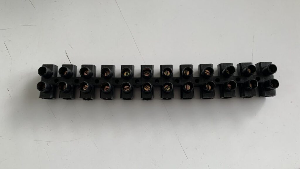 X3 series nylon screw terminal block 30A 30mm2 -12 / U&H type copper ...